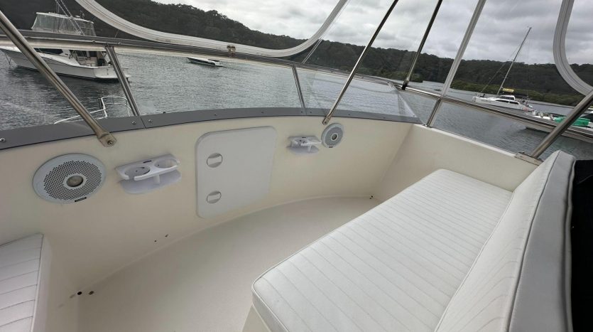 Bertram 35 Flybridge | BBM Yacht Sales