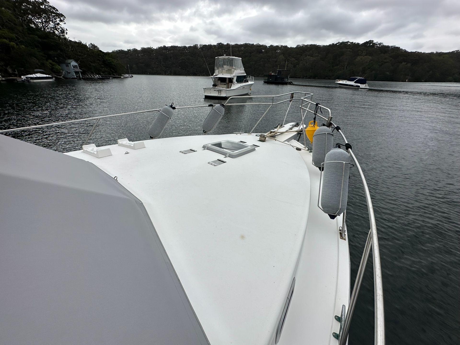 Bertram 35 Flybridge | BBM Yacht Sales